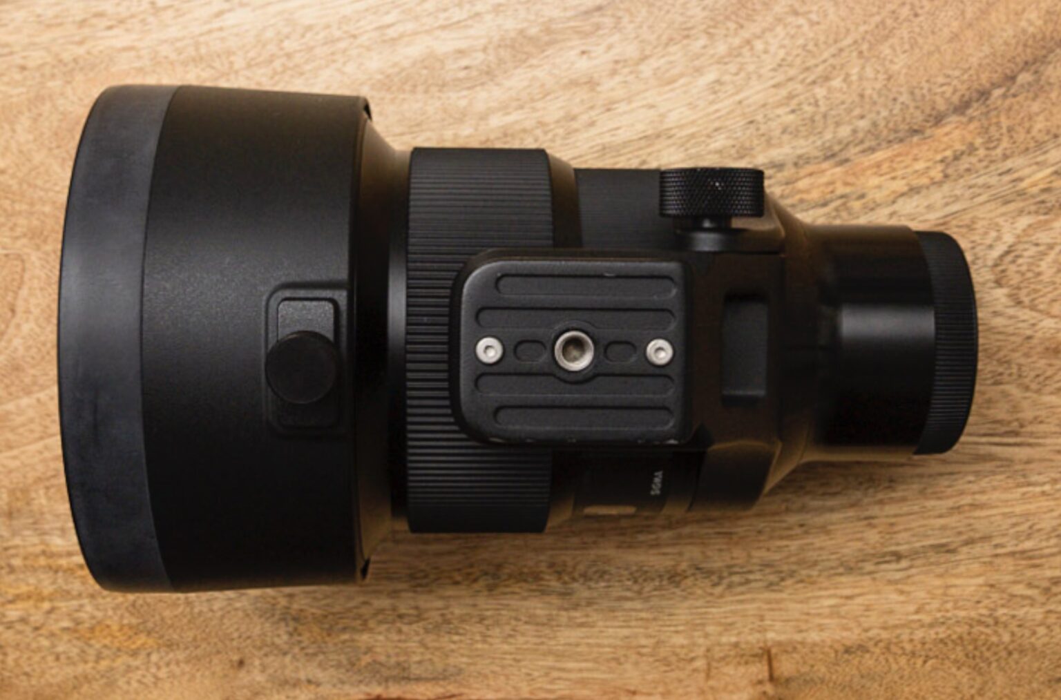 Sigma 105mm f/1.4 DG HSM Art Lens Review: Astrophotography – Lonely Speck